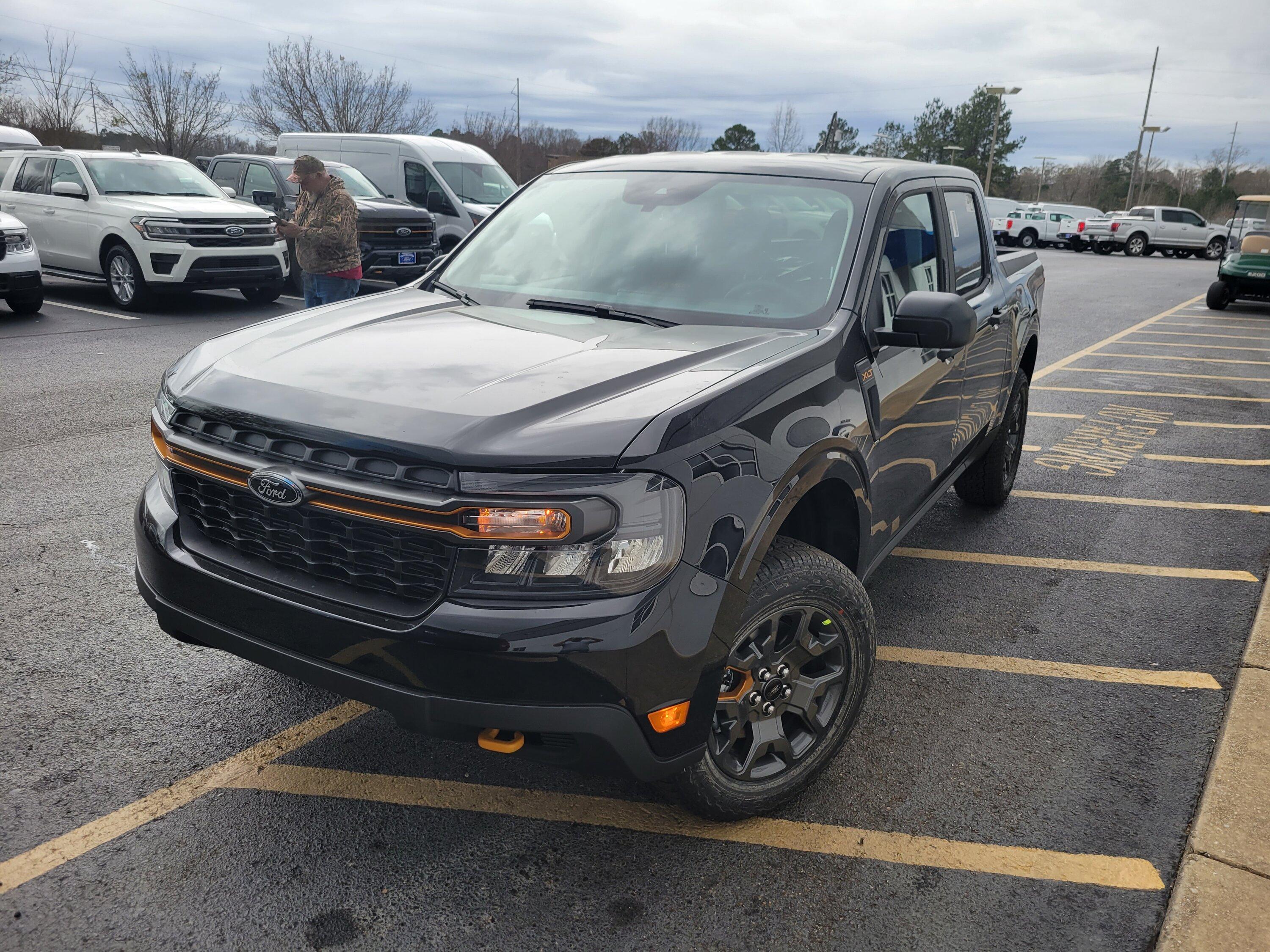 Its here!!!! Black Maverick Tremor | MaverickTruckClub - 2022+ Ford ...
