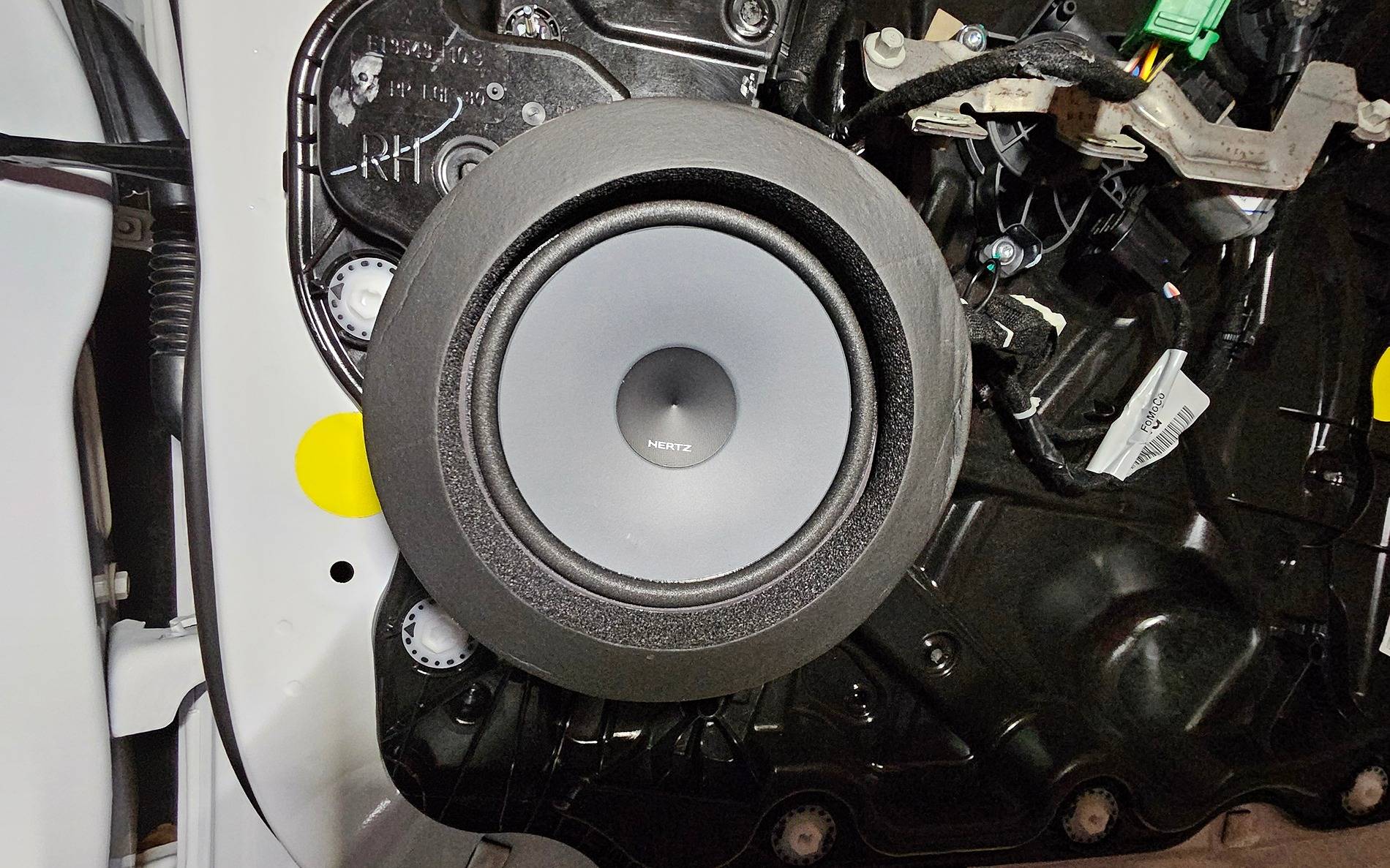 A First Time With Vehicle / Maverick Audio - Sound Guy Meets Truck ...