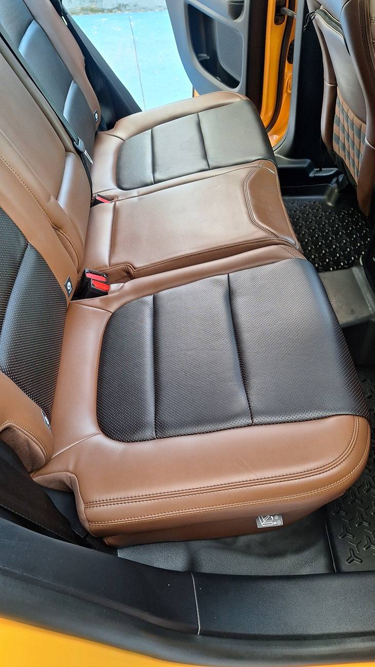Bronco Sport Badlands in Bronze Smoke - Man if Mavericks got colors and ...