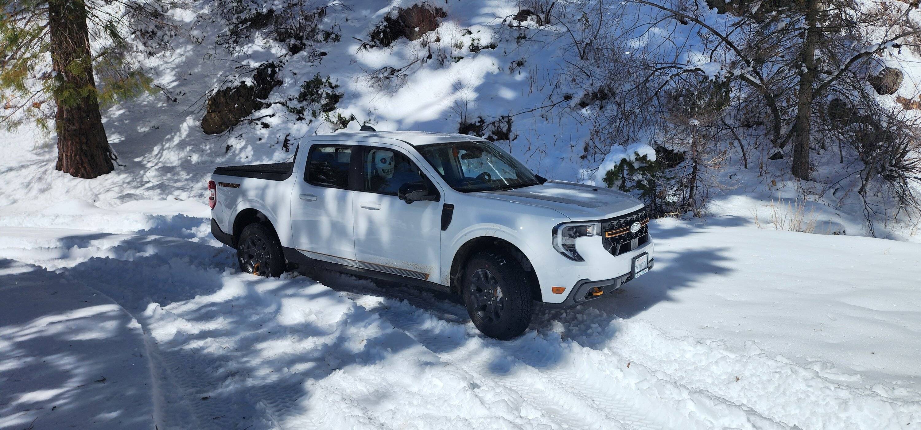 First time off-roading in Sierra National Forest OHV Snow w/ Maverick ...