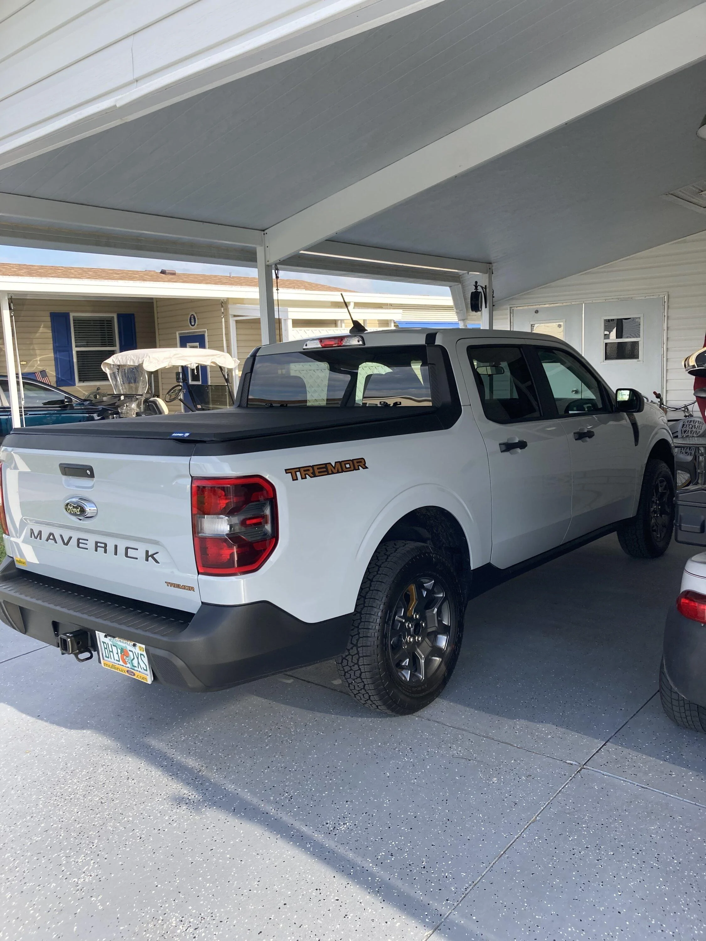 Any pics of Alto Blue with black tailgate letters? | MaverickTruckClub ...