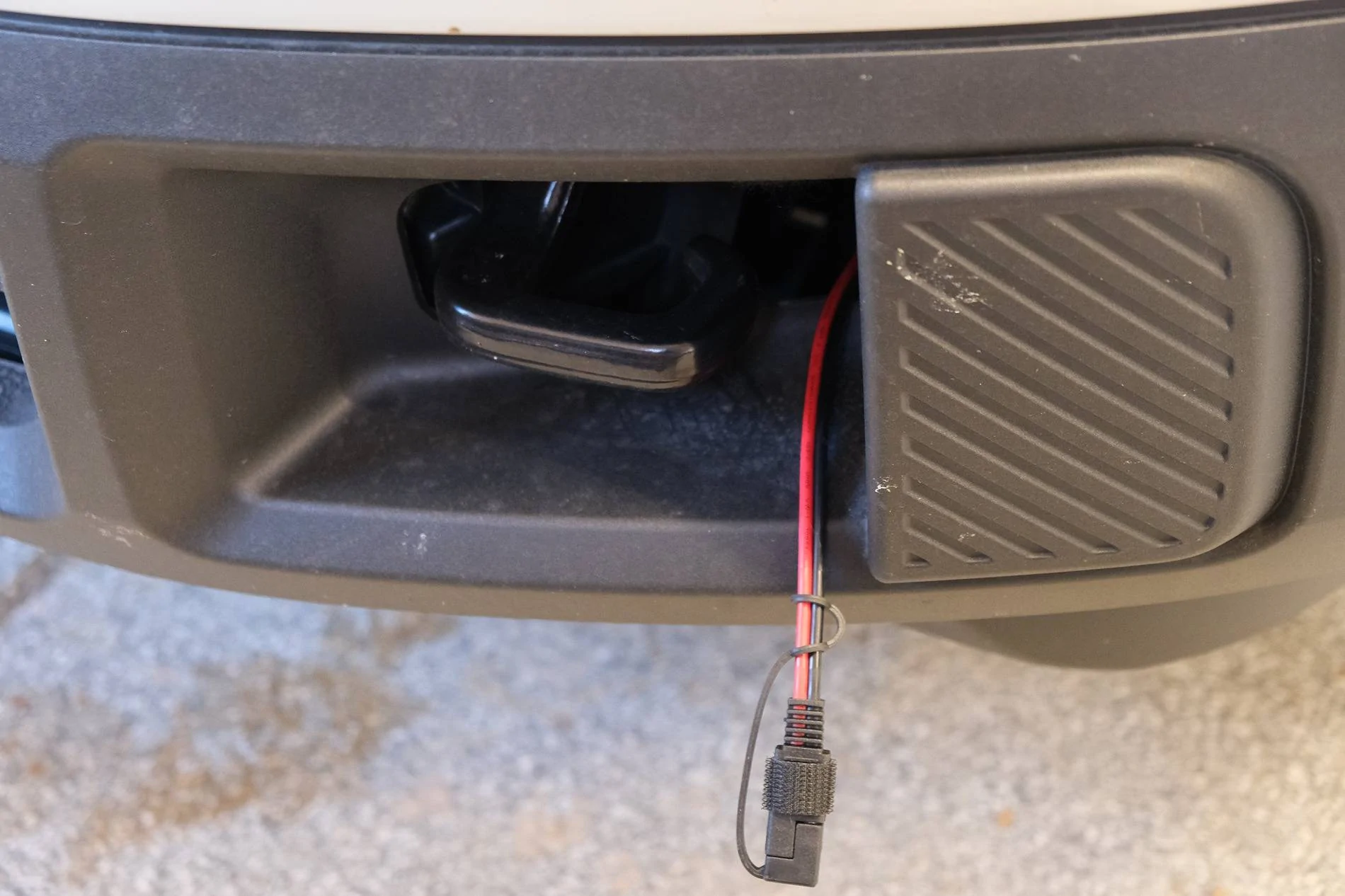 Where to route battery tender wires to grill? | MaverickTruckClub ...