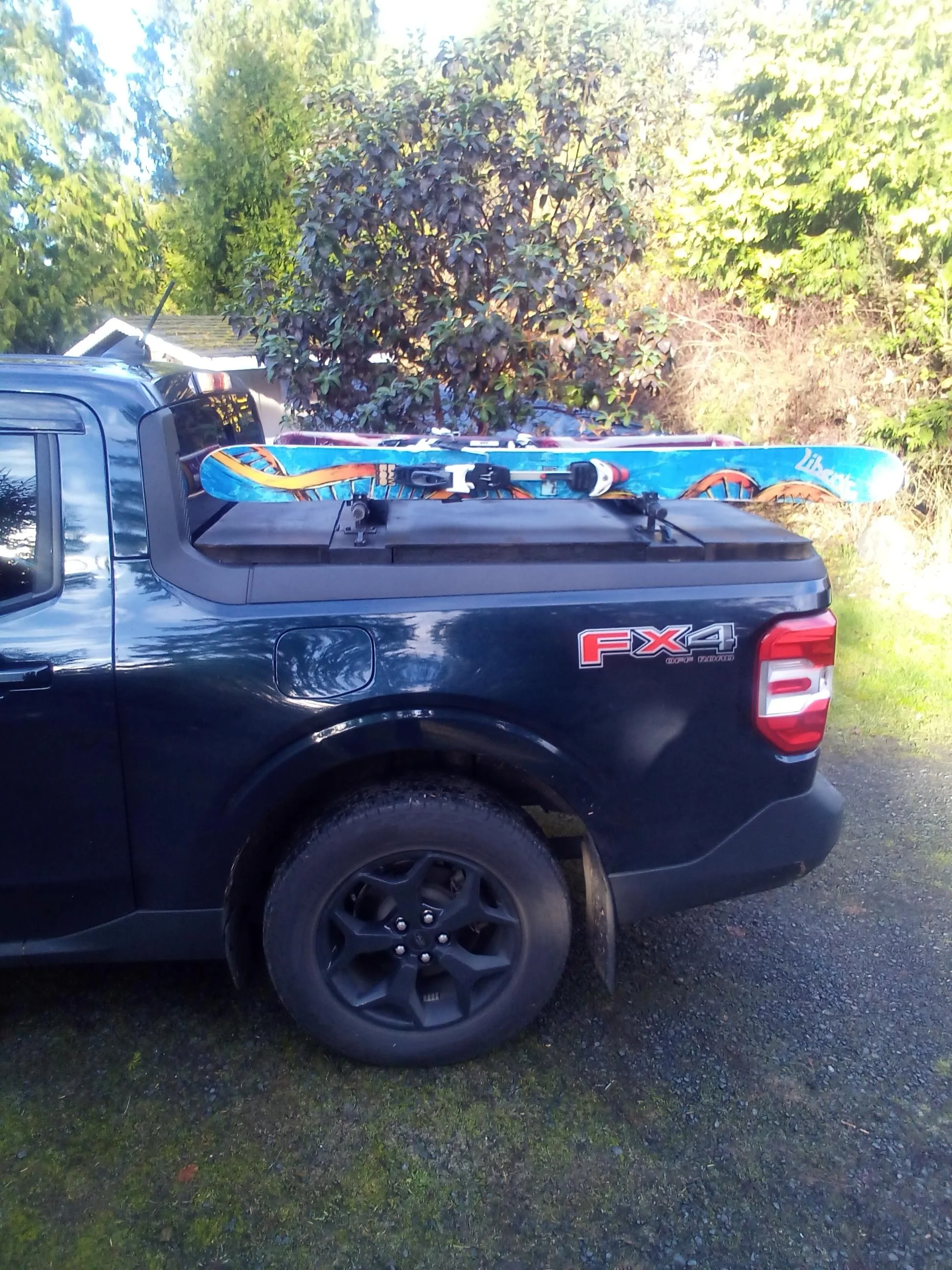DIY Rack Version 2.0 -- this time with integrated bed cover ...