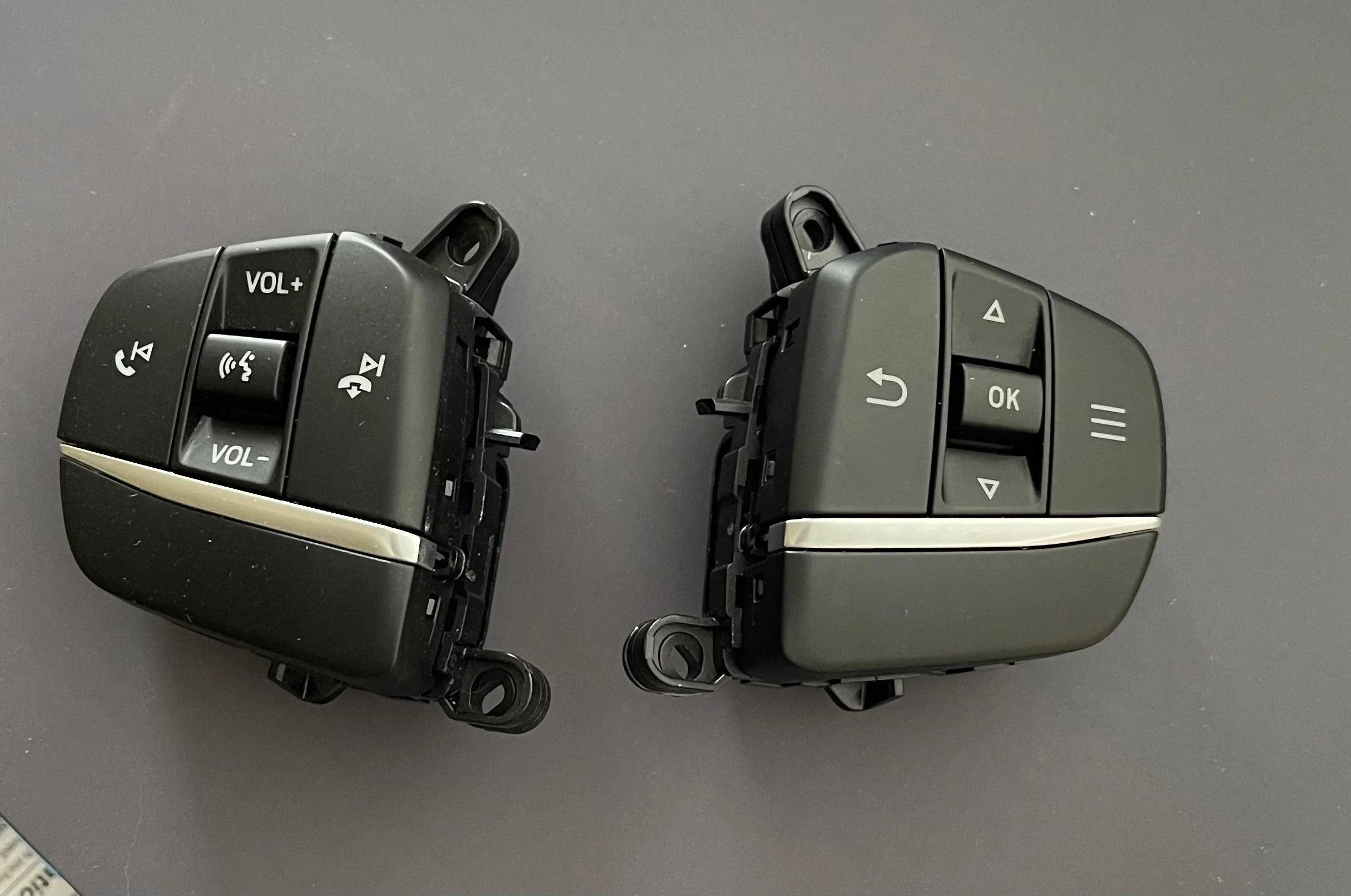 Minnesota - Steering wheel switches | MaverickTruckClub - 2022+ Ford ...