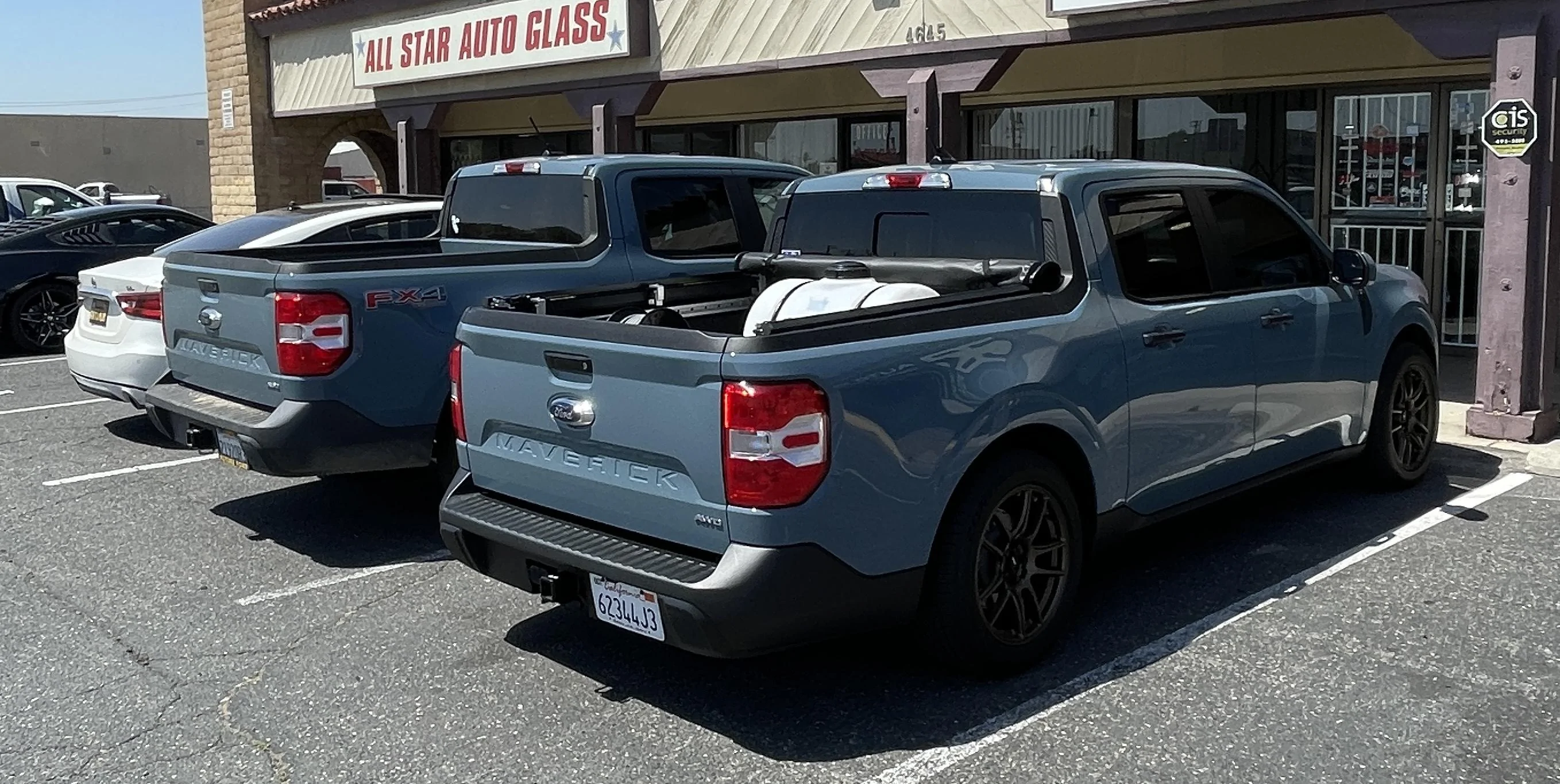 Visual height comparison: Eibach lowering springs vs. stock FX4 ...