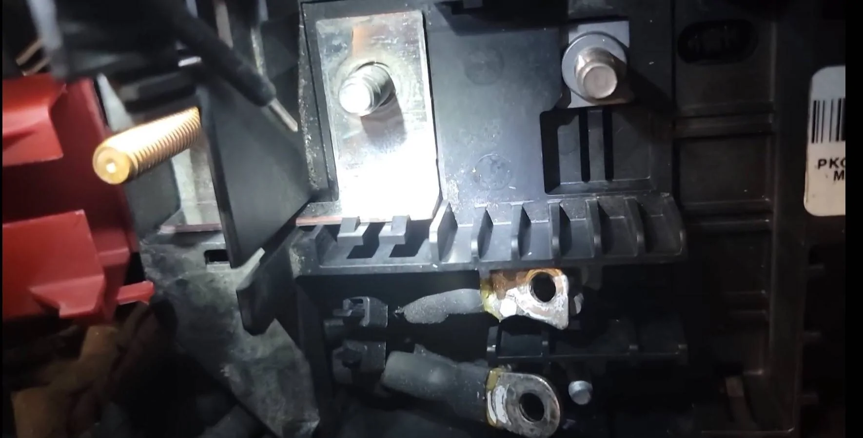 Tapping Power Under the Hood | MaverickTruckClub - 2022+ Ford Maverick ...