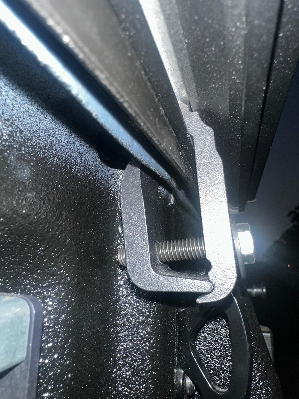 2024 Undercover/RealTruck Ultra Flex tonneau clamps are an absolute ...