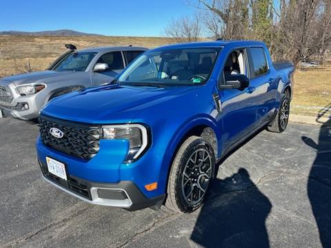 New 2025 AWD Hybrid Lariat Velocity Blue delivered | MaverickTruckClub ...