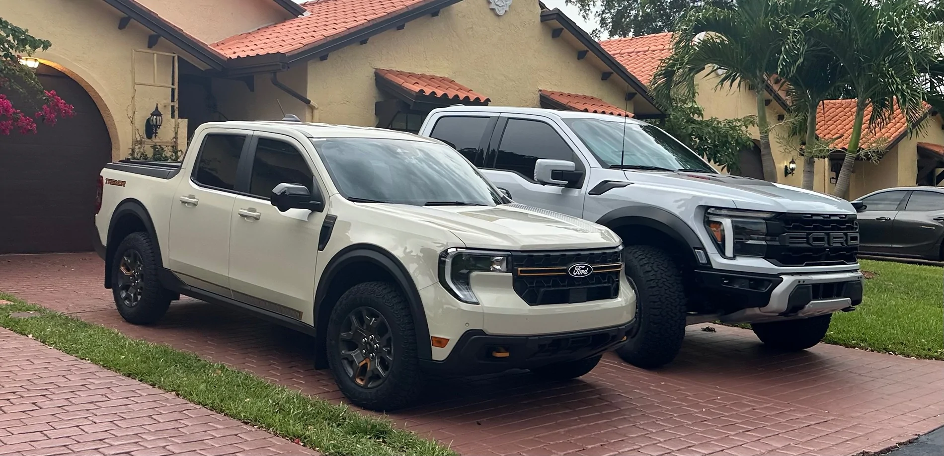 Space White Metallic vs Desert Sand | Page 2 | MaverickTruckClub - 2022 ...