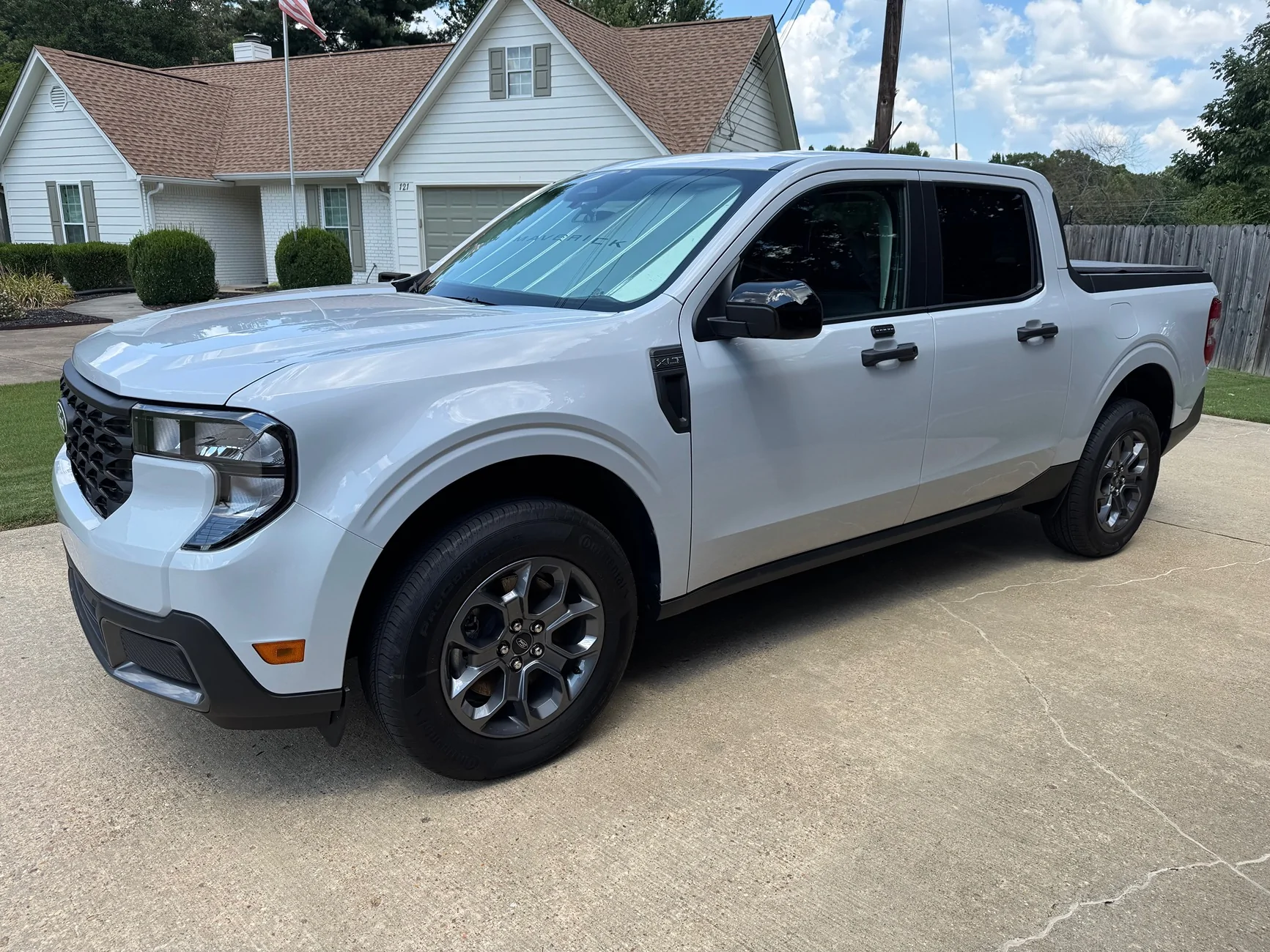 New Space White XLT Hybrid | MaverickTruckClub - 2022+ Ford Maverick ...