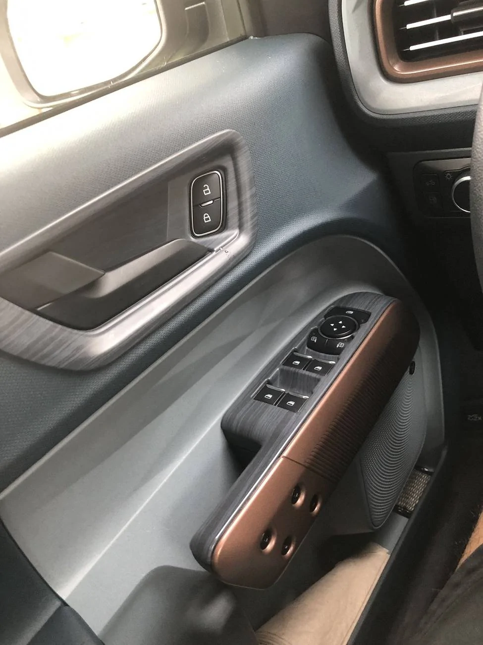 Florida - Rare Ford Maverick Lariat First Edition - Fully loaded will ...