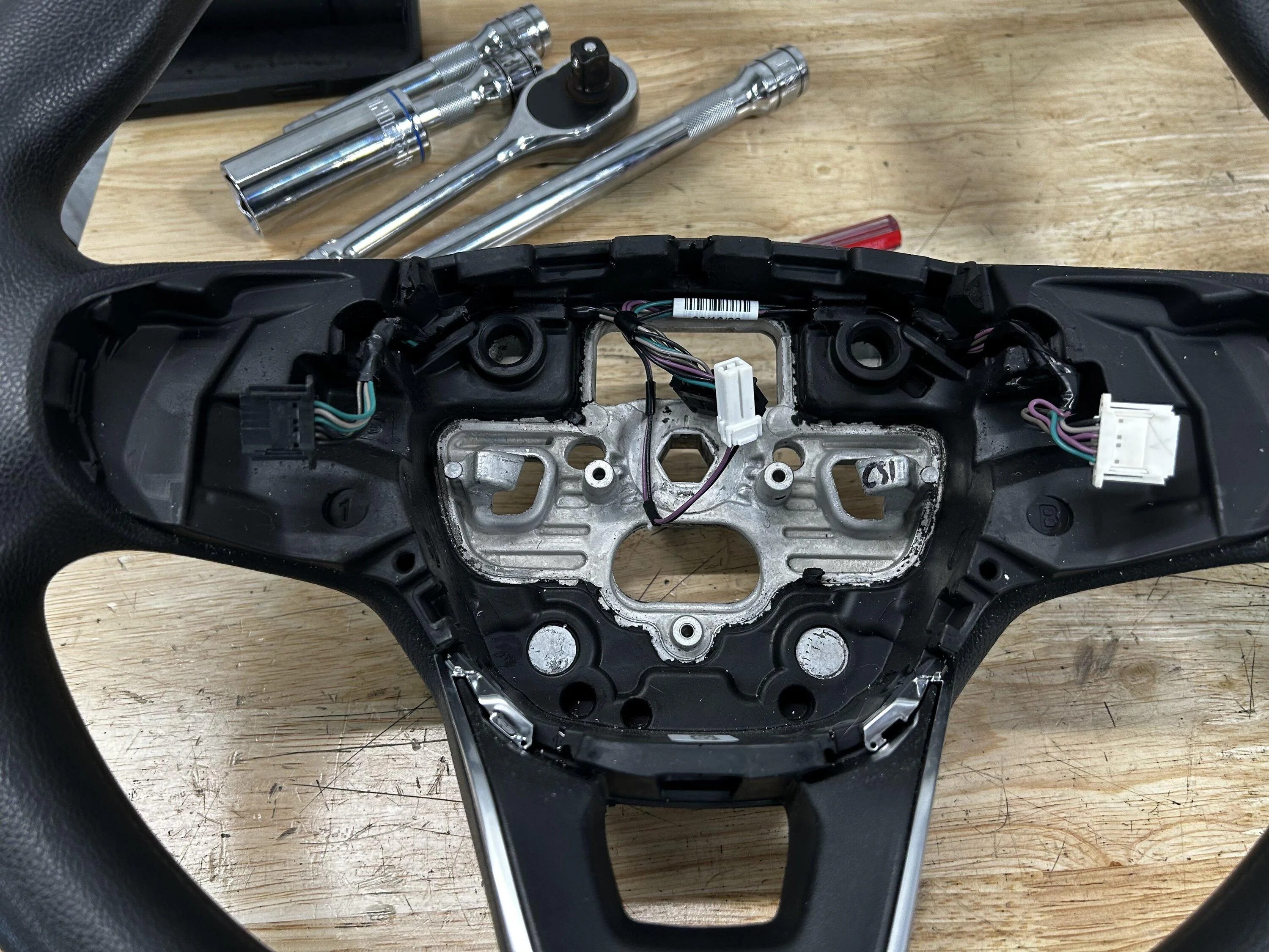 DIY installation instructions for Mk8 Fiesta ST steering wheel in ...