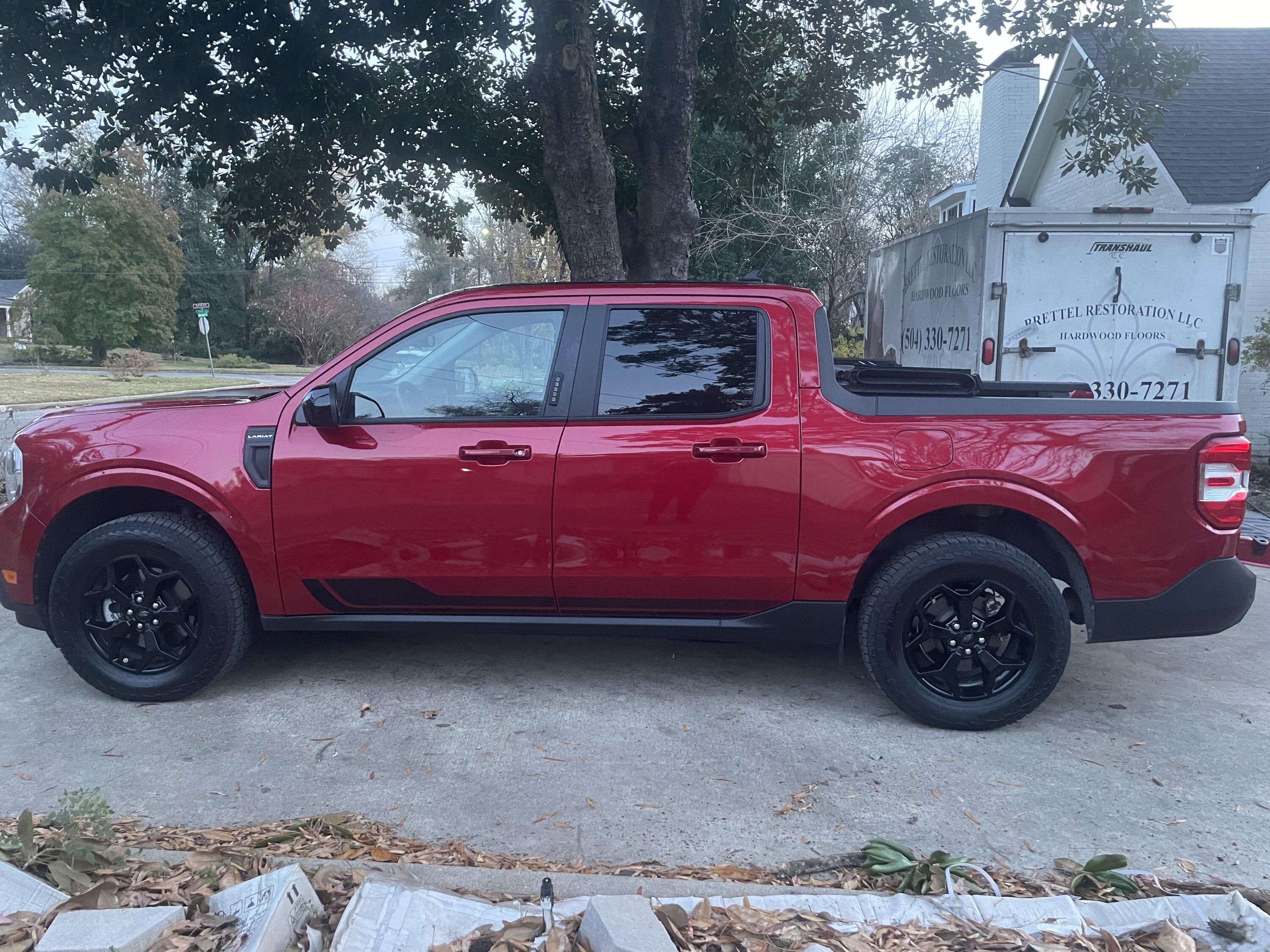 Texas - 1st Edition. Lariat, Rapid Red | MaverickTruckClub - 2022+ Ford ...