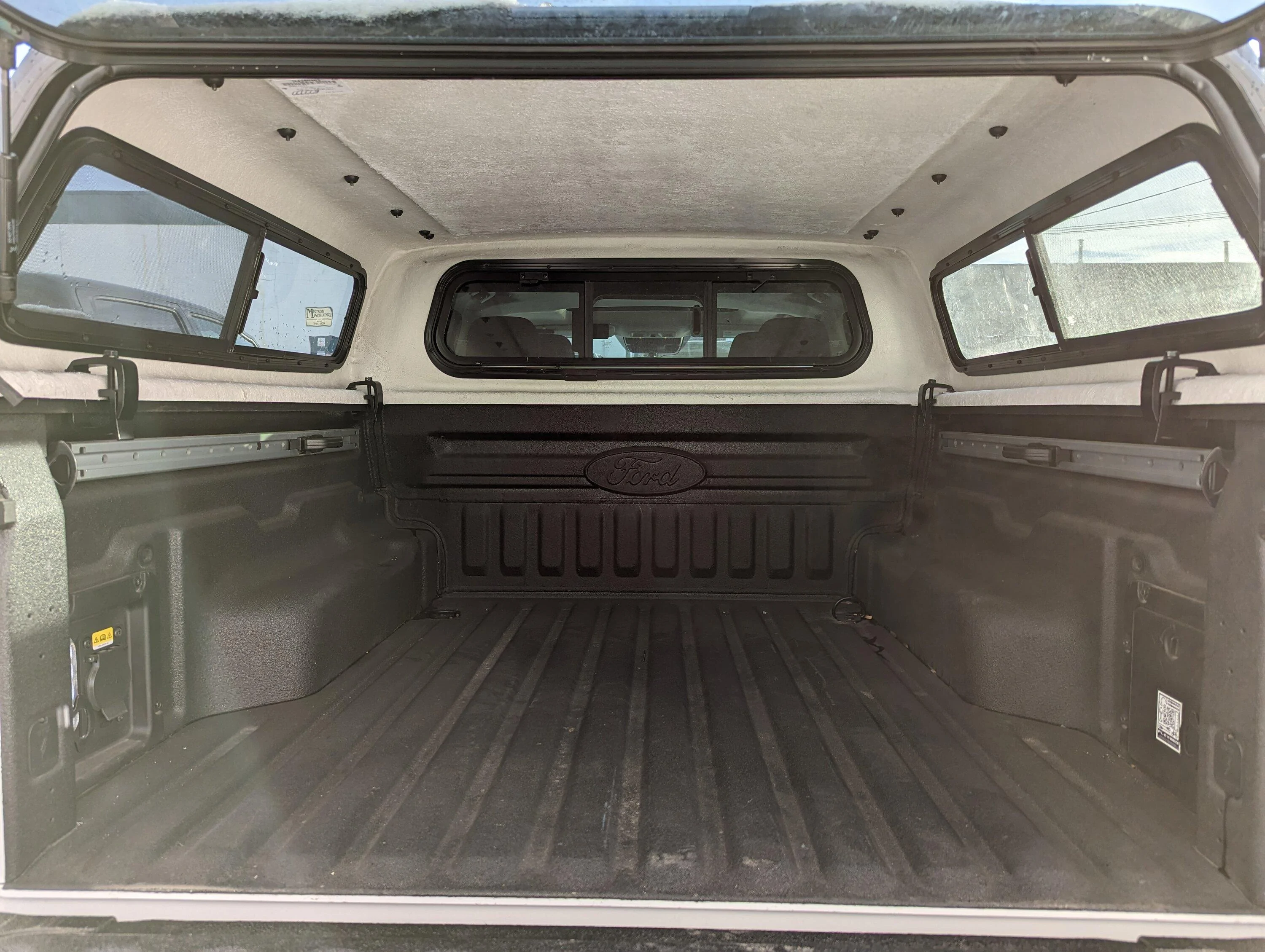 A.R.E. V-Series Bed Cap installed! | Page 2 | MaverickTruckClub - 2022 ...