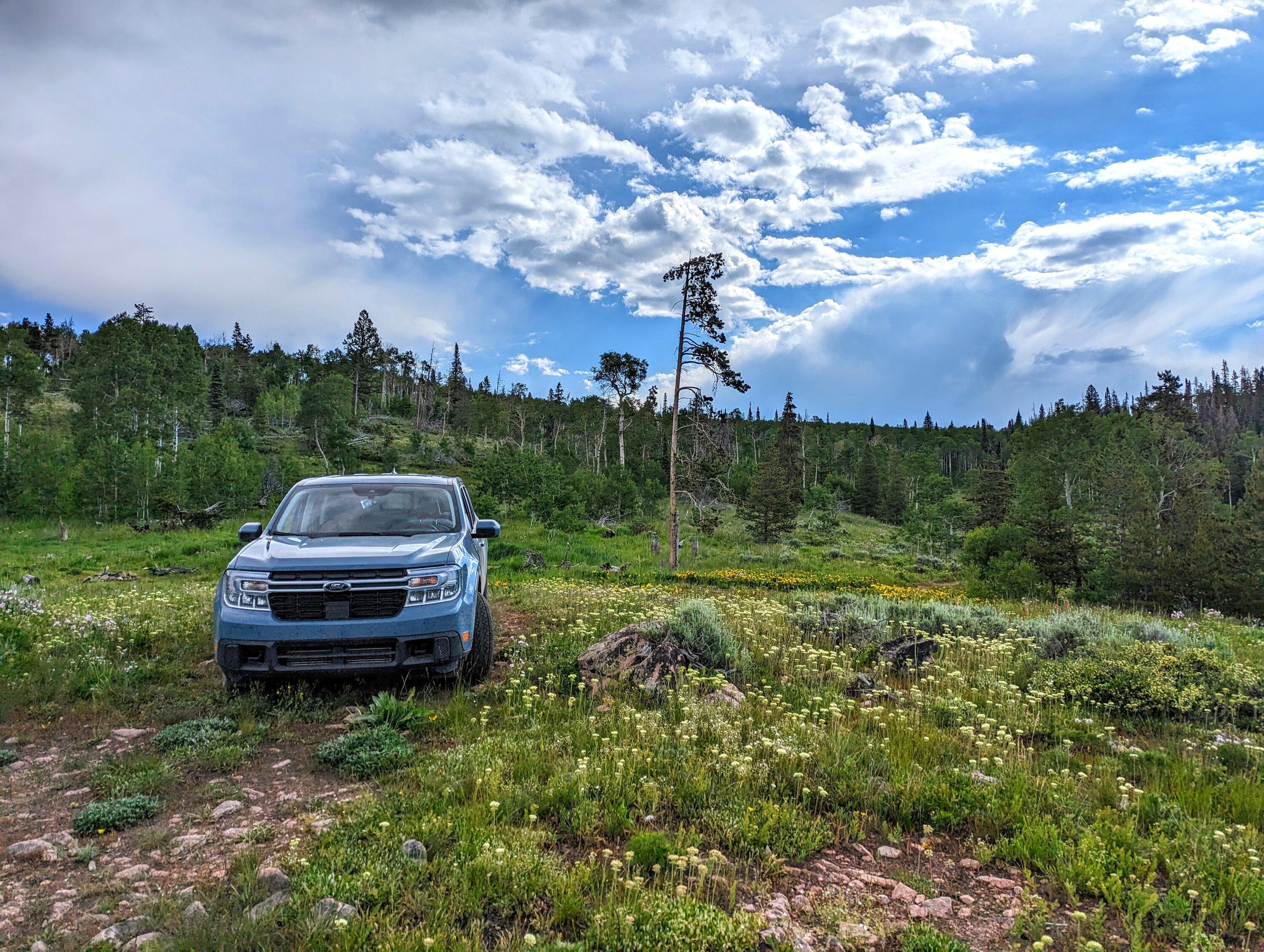 Photos: 2022 Maverick EcoBoost Lariat doing truck stuff in Colorado ...