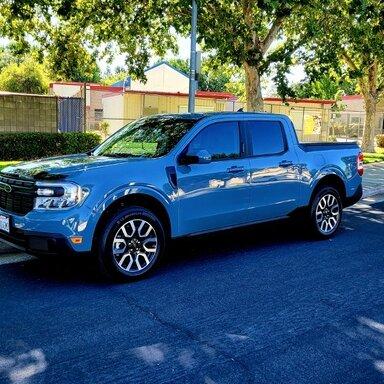 Lariat Signature Lights question | MaverickTruckClub - 2022+ Ford ...