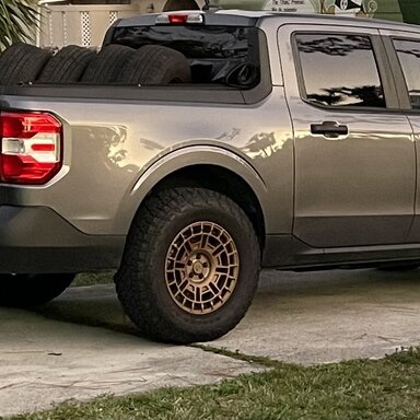 2022 xlt maverick vs 2016 Chevy Colorado WT size comparison ...