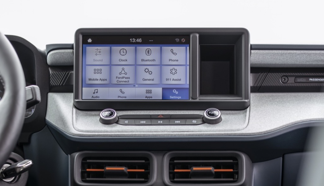 Details on Connected Touch Radio -- the Maverick XLT and XL audio ...