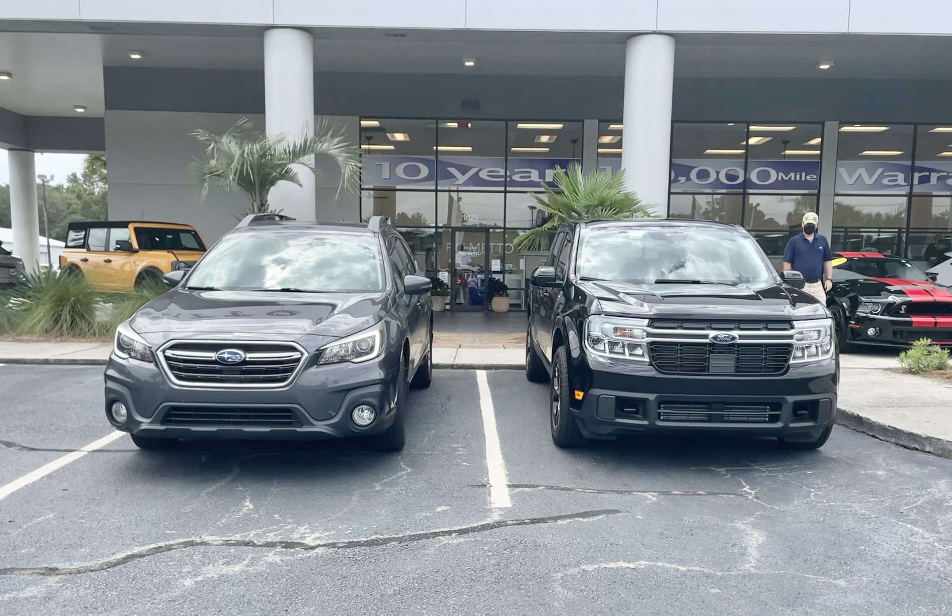 Ford Maverick vs Subaru Outback size and legroom compared ...