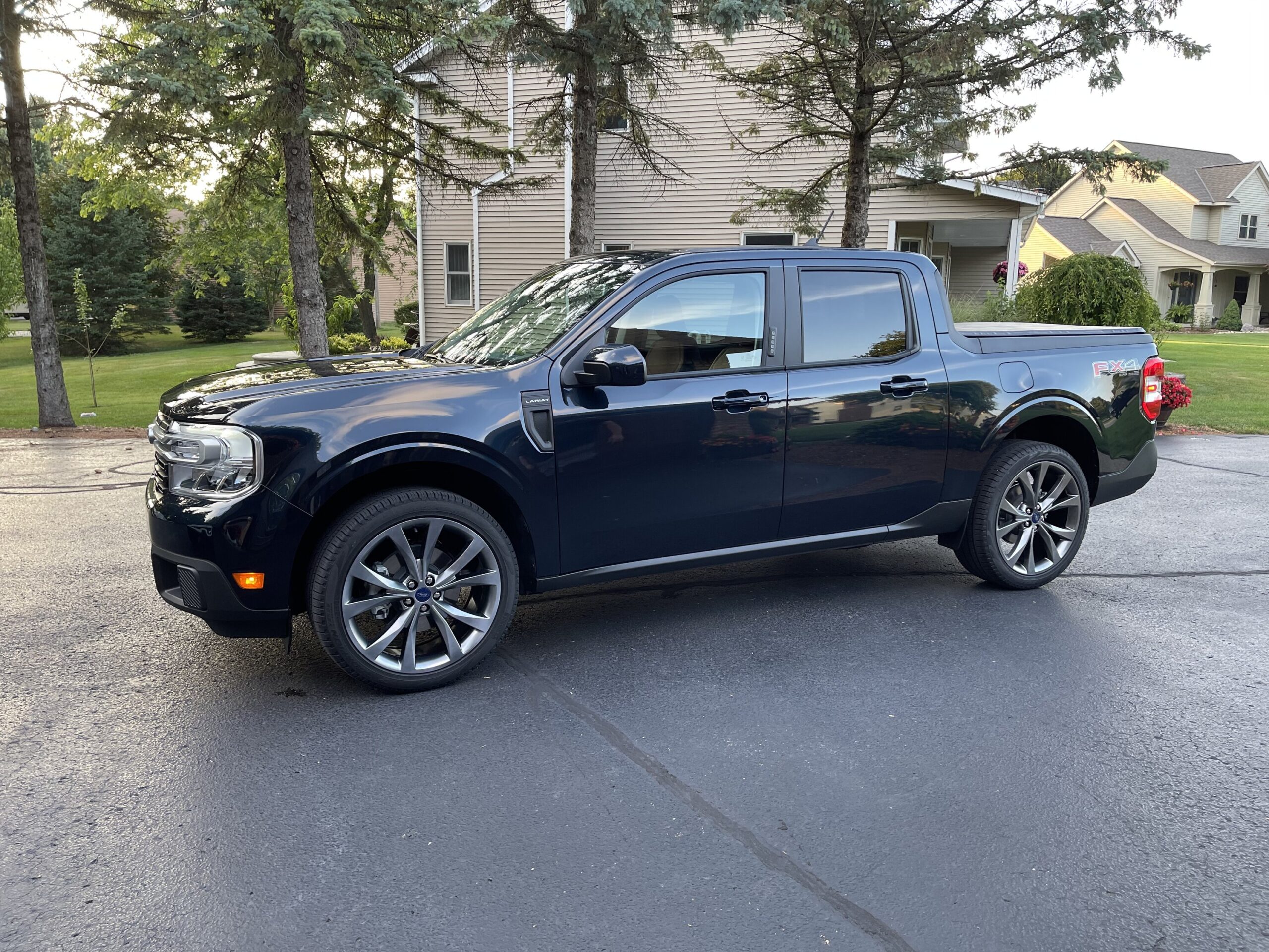 21" Edge ST wheels with 1/4" rear spacers + 265/40/21 Pirelli tires. No ...