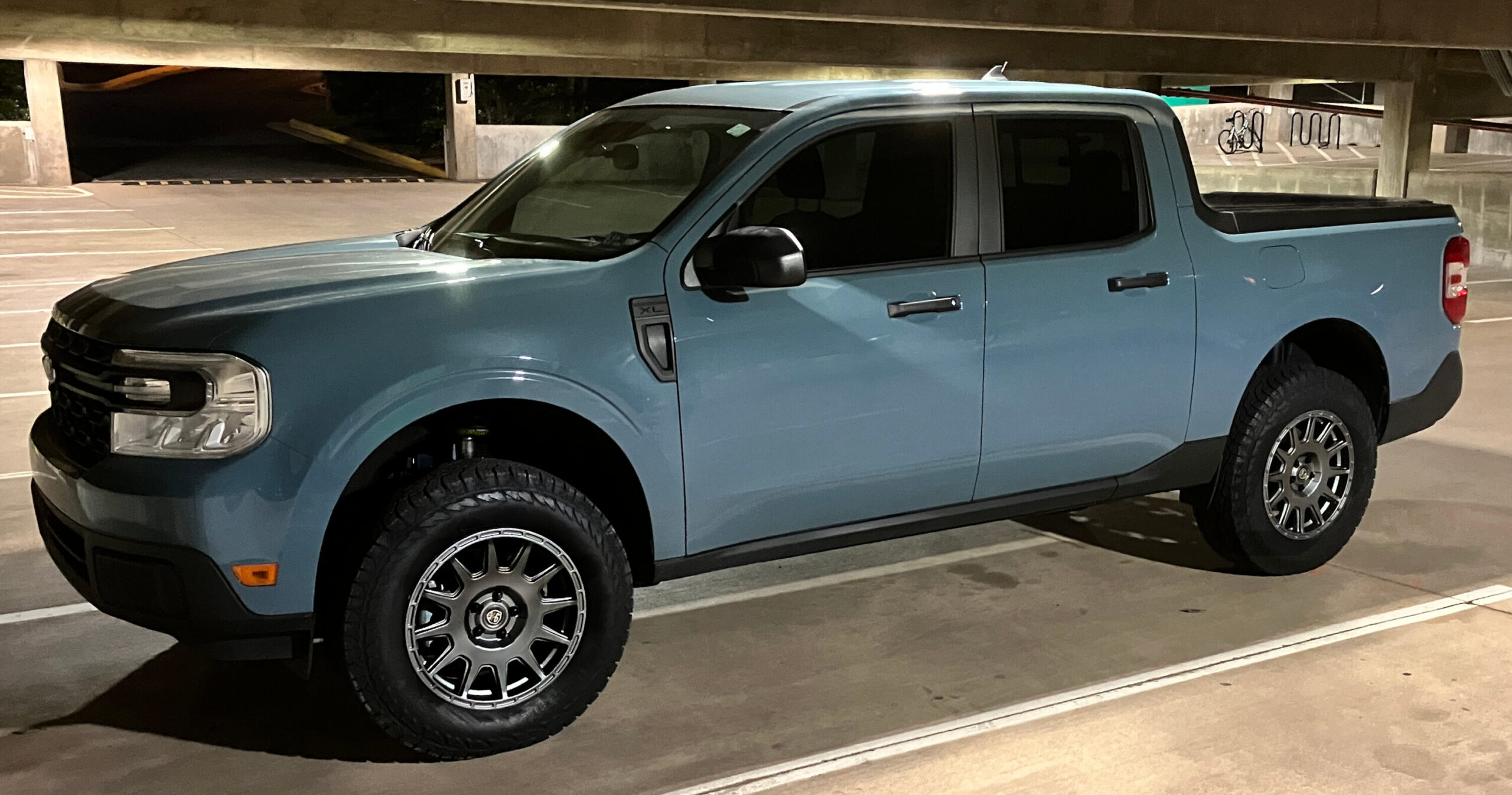 Installed 2" Rough Country Lift with 245/70R17 Kumho Road Venture AT52 ...