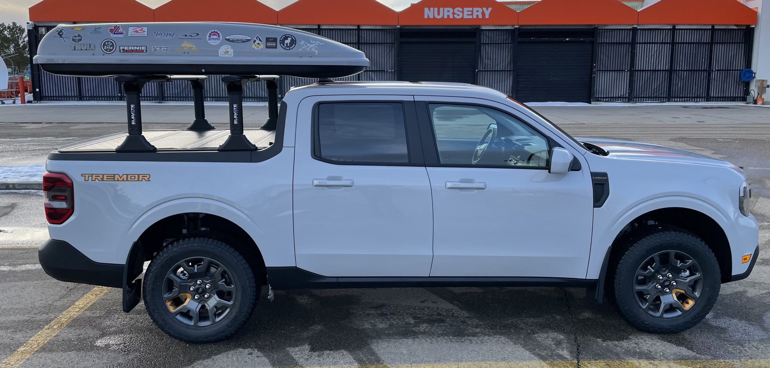 Tremor going skiing w/ Elevate CS rack and Thule ski box installed ...