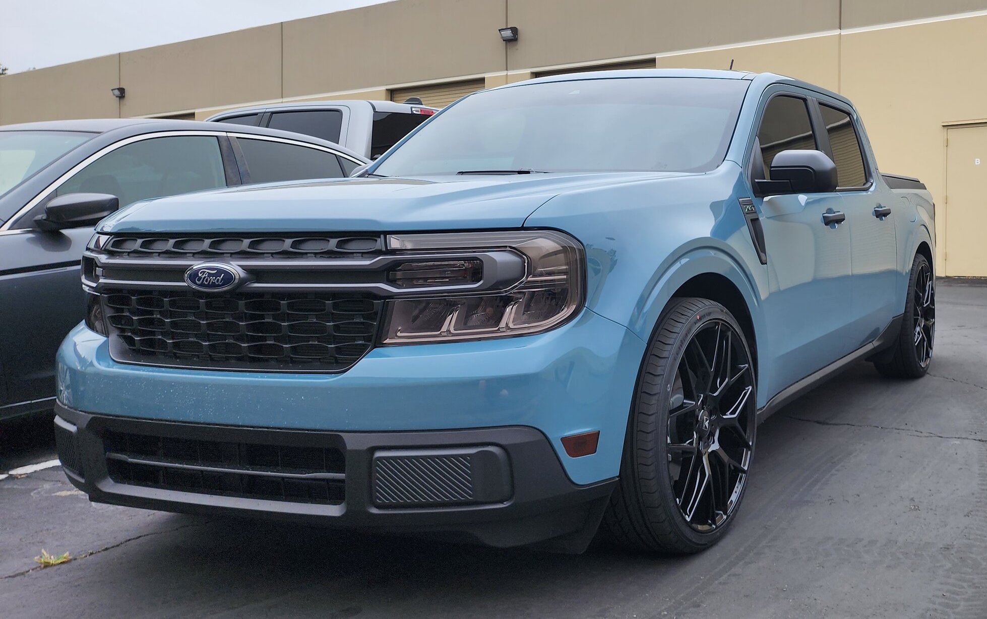 Maverick Hybrid lowered on 22" inch wheels | MaverickTruckClub - 2022 ...