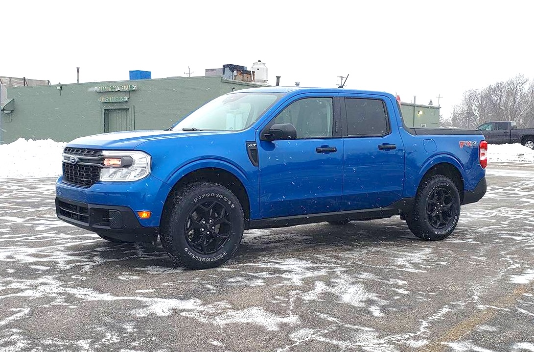 Firestone Destination AT2 tires with Rough Country 1" Level Lift ...