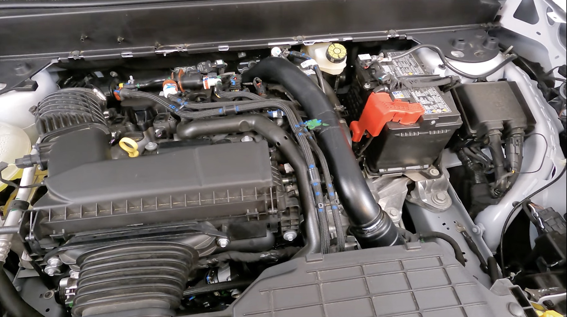 Under The Hood: All-New 2025 Maverick EcoBoost Engine ...