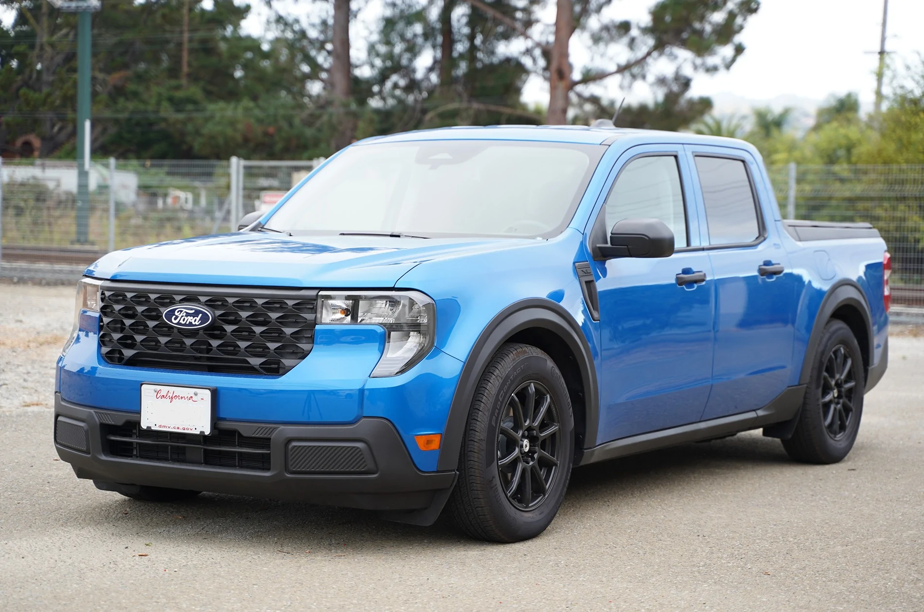 New member. Lowered 2025 Maverick Hybrid XL Velocity Blue Build, Konig ...